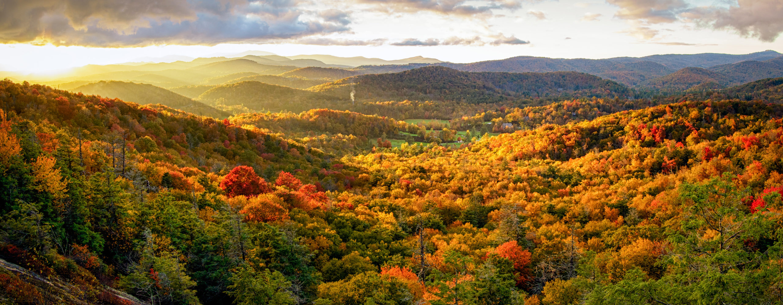 Blue Ridge Parkway | Activities & Lodging | Explore Better