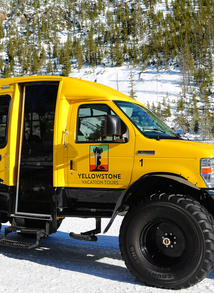 Yellowstone National Park | Activities & Lodging | Explore Better